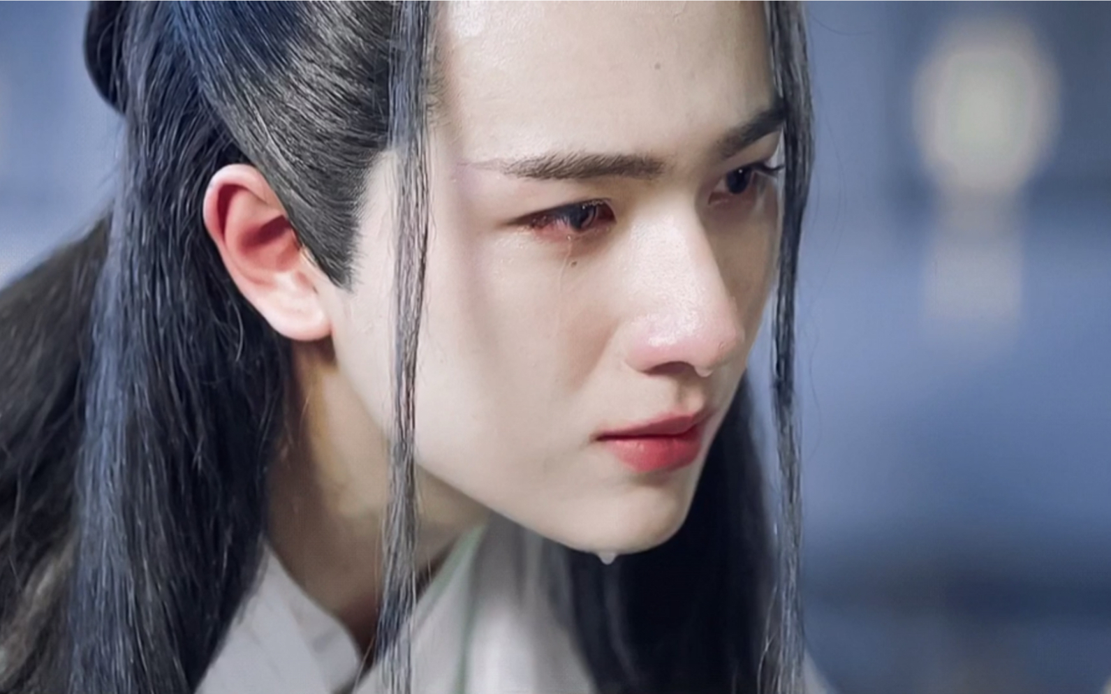 【神仙落泪 | 群像混剪】海底 | 散落的月光穿过了云,躲着人群