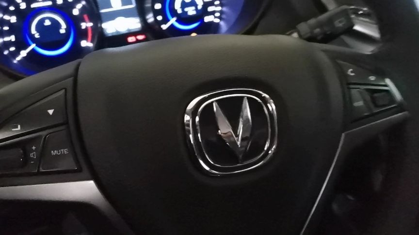 长安cs75电子手刹,更换后刹车片全过程,没换过的可以看看。