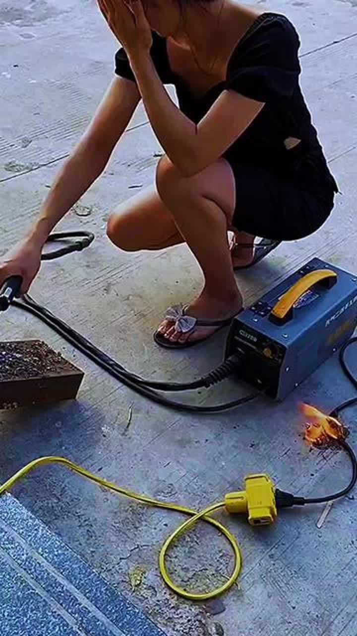 迷你电焊机电焊机