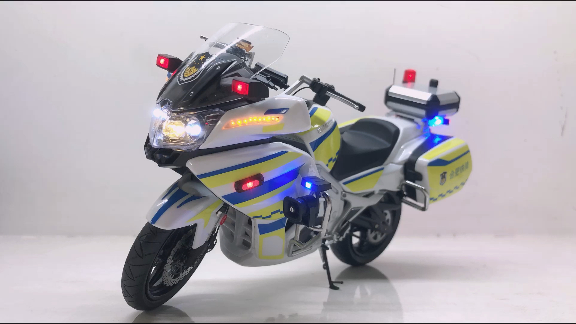 春风改灯车模合金模型10比例交通模型加灯代工