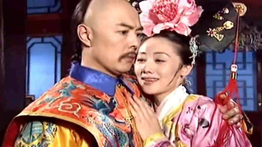 《还珠格格》香妃走了令妃劝乾隆怜取眼前人,令妃的机会来了