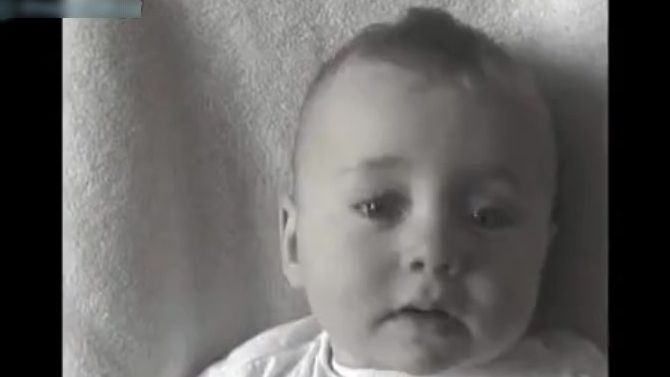 两分钟见证小姑娘1岁到12岁的成长过程