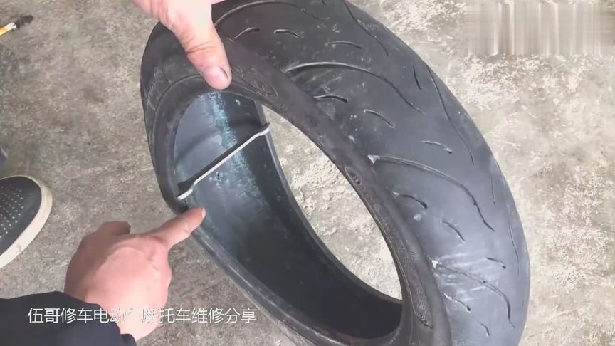 电动车真空胎内补技巧你知道吗?这样的补胎效果非常好,经久耐用