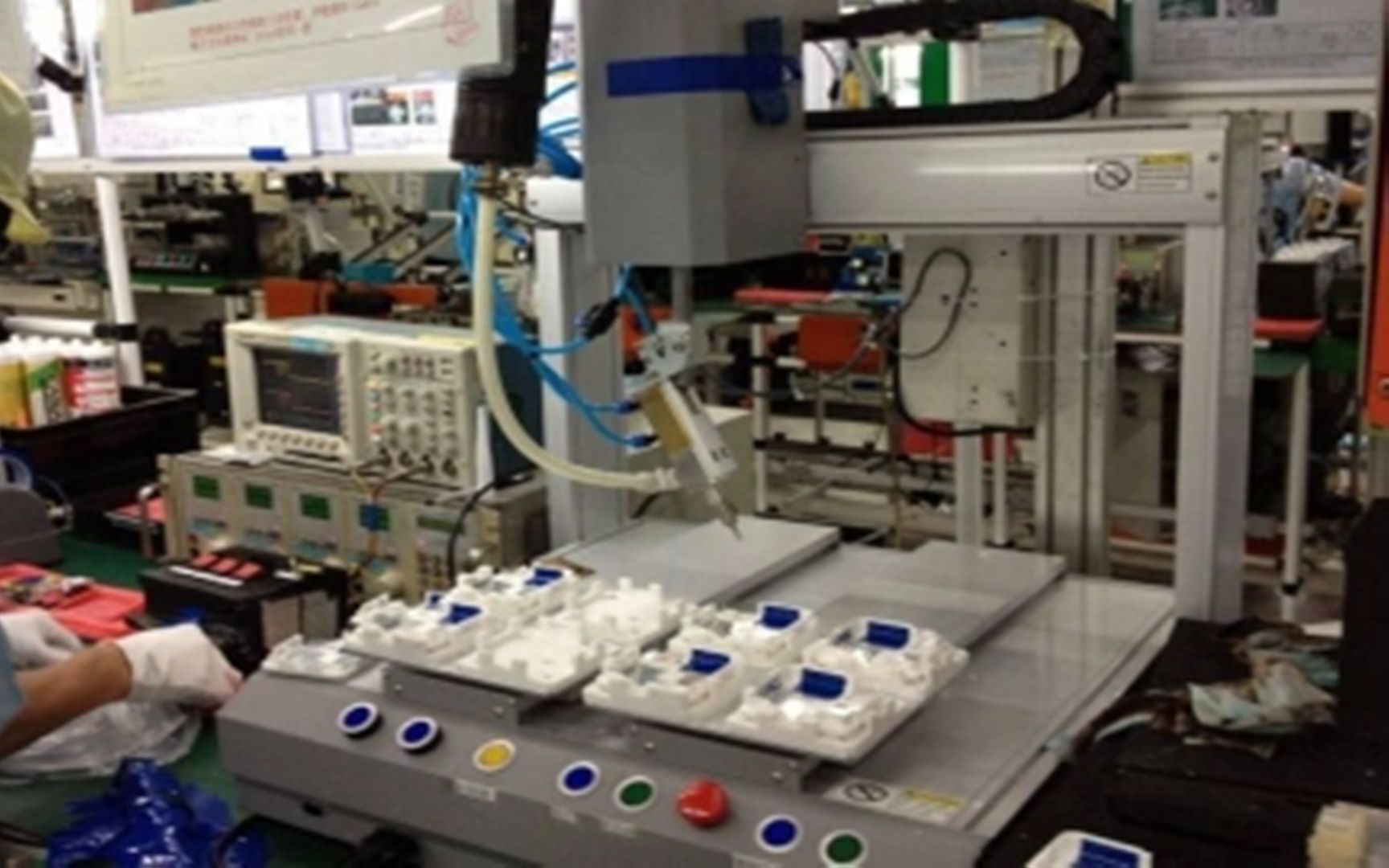 三轴高精度点胶机构的工作原理是什么?如何设计出来?