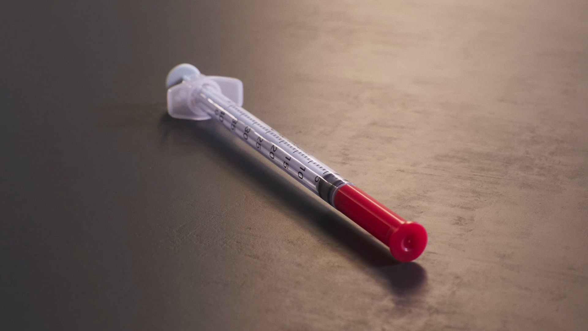 【Blender随缘搬运】制作更真实的透明塑料材质~