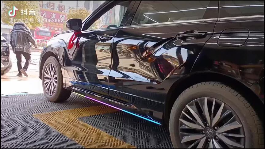 本田冠道流光电动踏板#鼎盛汽车装潢