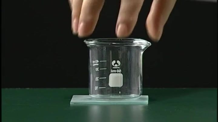 31观察八水合氢氧化钡晶体与氯化铵晶体反应的热效应