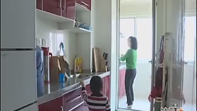 客厅厨房卧室卫生间都存在问题,设计师要抓紧设计方案