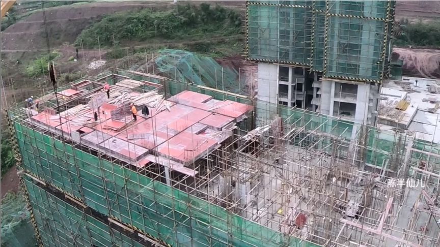 工地建筑木工,同样多的方量和工人,工作效率相差太多,你怎么看