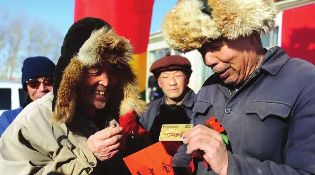 职工和居民养老金,算法不同钱也差不少,现在知道还不晚!