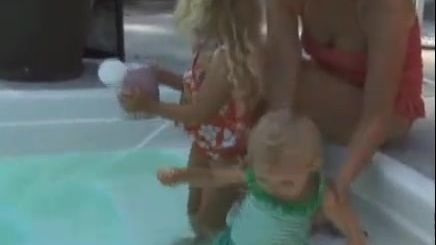 如何做到宝宝用水安全?国外育婴专家告诉你怎么做!