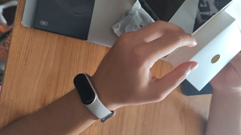 小米手环7NFC首发开箱