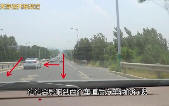 长下坡道路驾驶,这四点很重要,自动挡和手动挡新手司机都要注意
