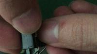 PH测试笔安装电池方法