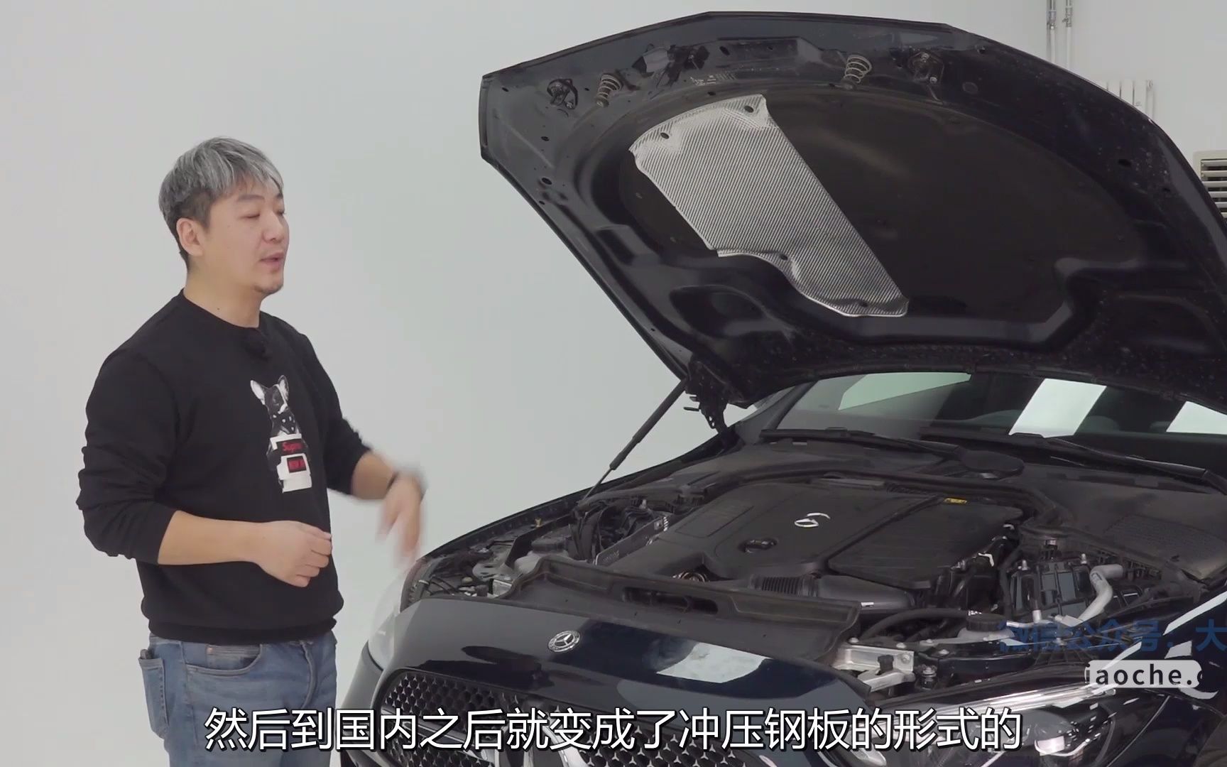 奔驰C级:全面升级“钢换铝”,没错,是“钢换铝”