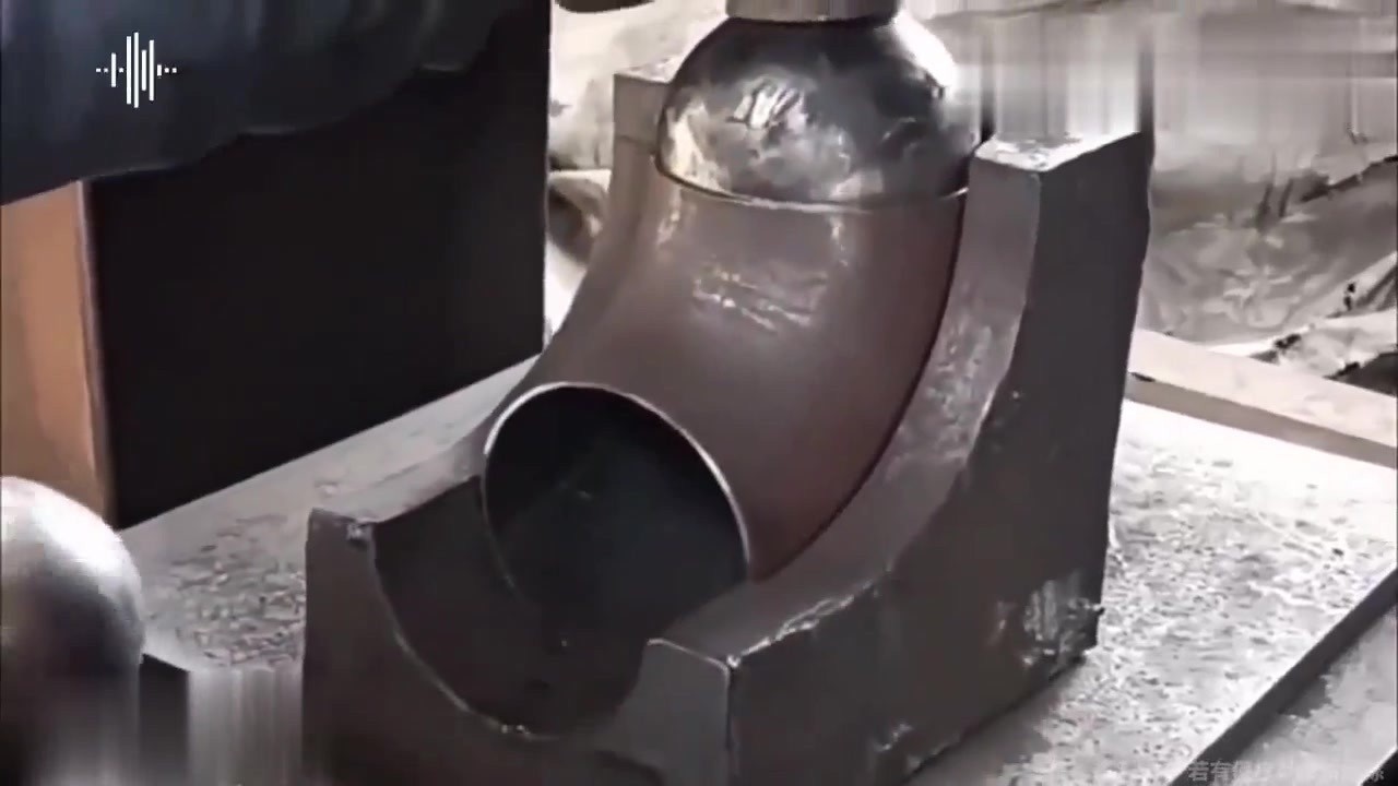 弯头原看是这么变圆的