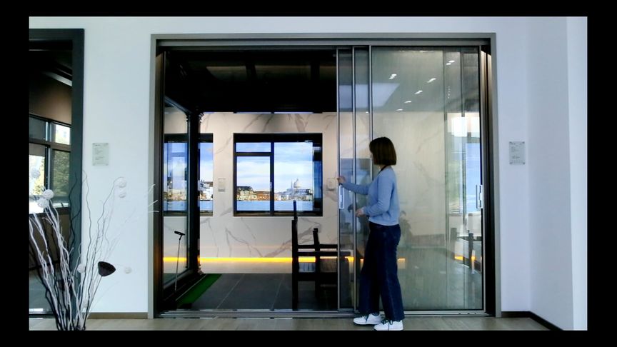 大家一直想看的三联动推拉门来啦!#门窗人 #门窗定制