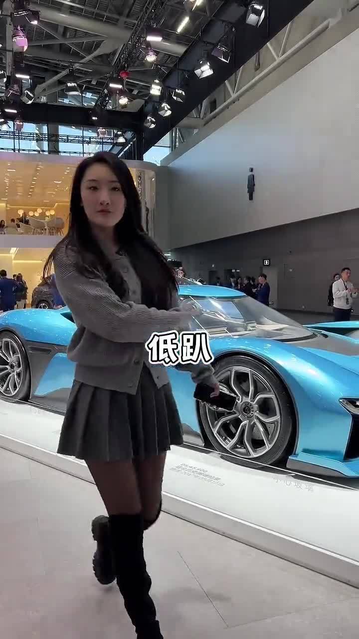 10秒钟带你逛完广州车展!@汽车#2023广州国际车展