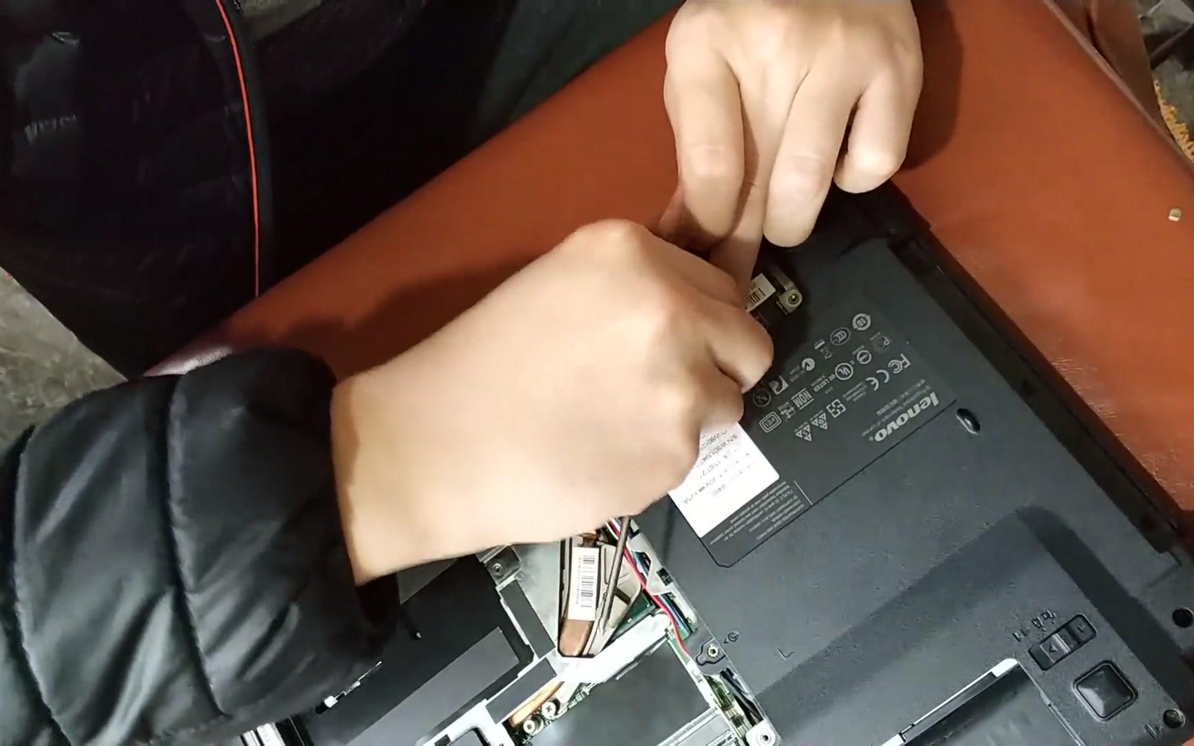 老联想笔记本b460换cpu,p6200换i5 560m