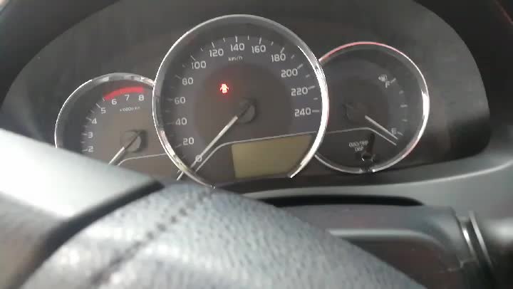 卡罗拉的仪表盘简洁大方「来自懂车帝车友圈」