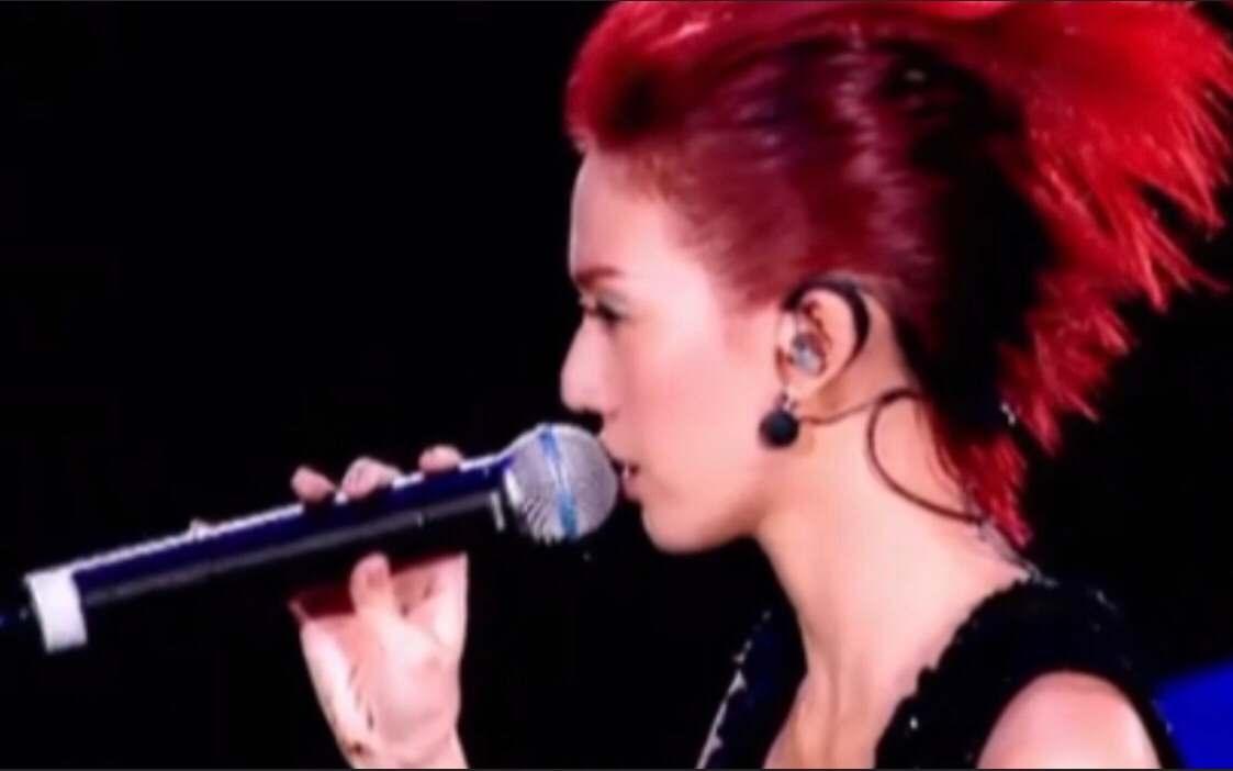 孙燕姿《开始懂了》2005飞跃红磡香港演唱会