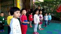 新联幼儿园中班《蚂蚁搬家游戏》秀視頻第44部_20181107221918177