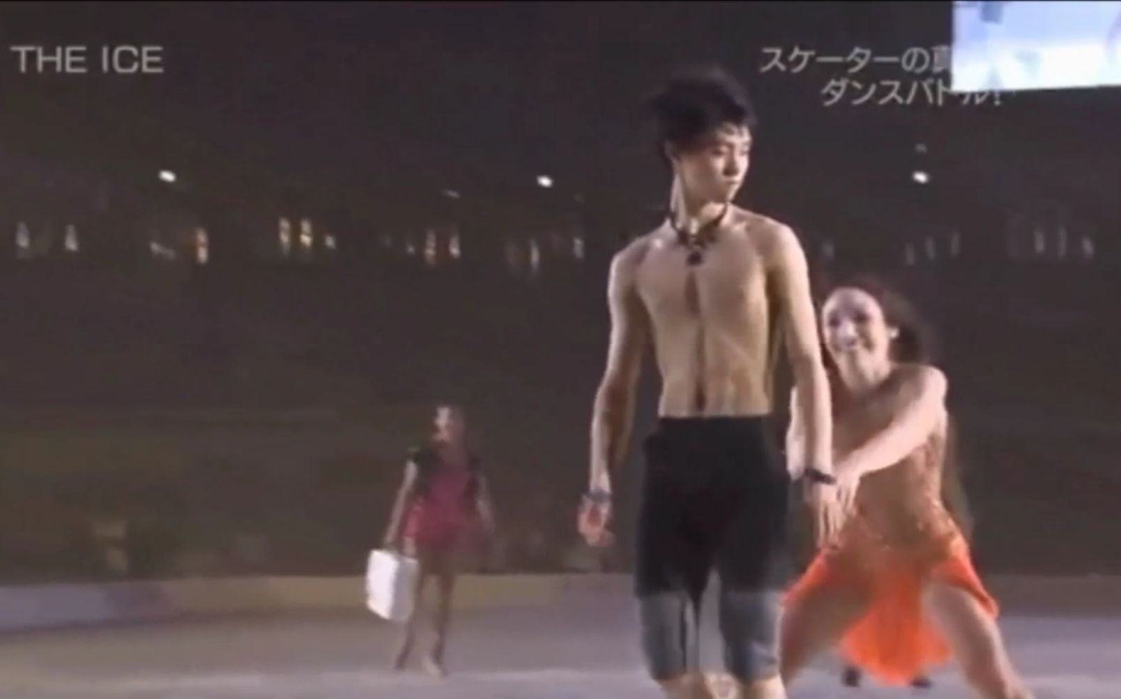 羽生结弦 露肉脱衣 哈牛 2012表演滑斗舞 2012 The ICE