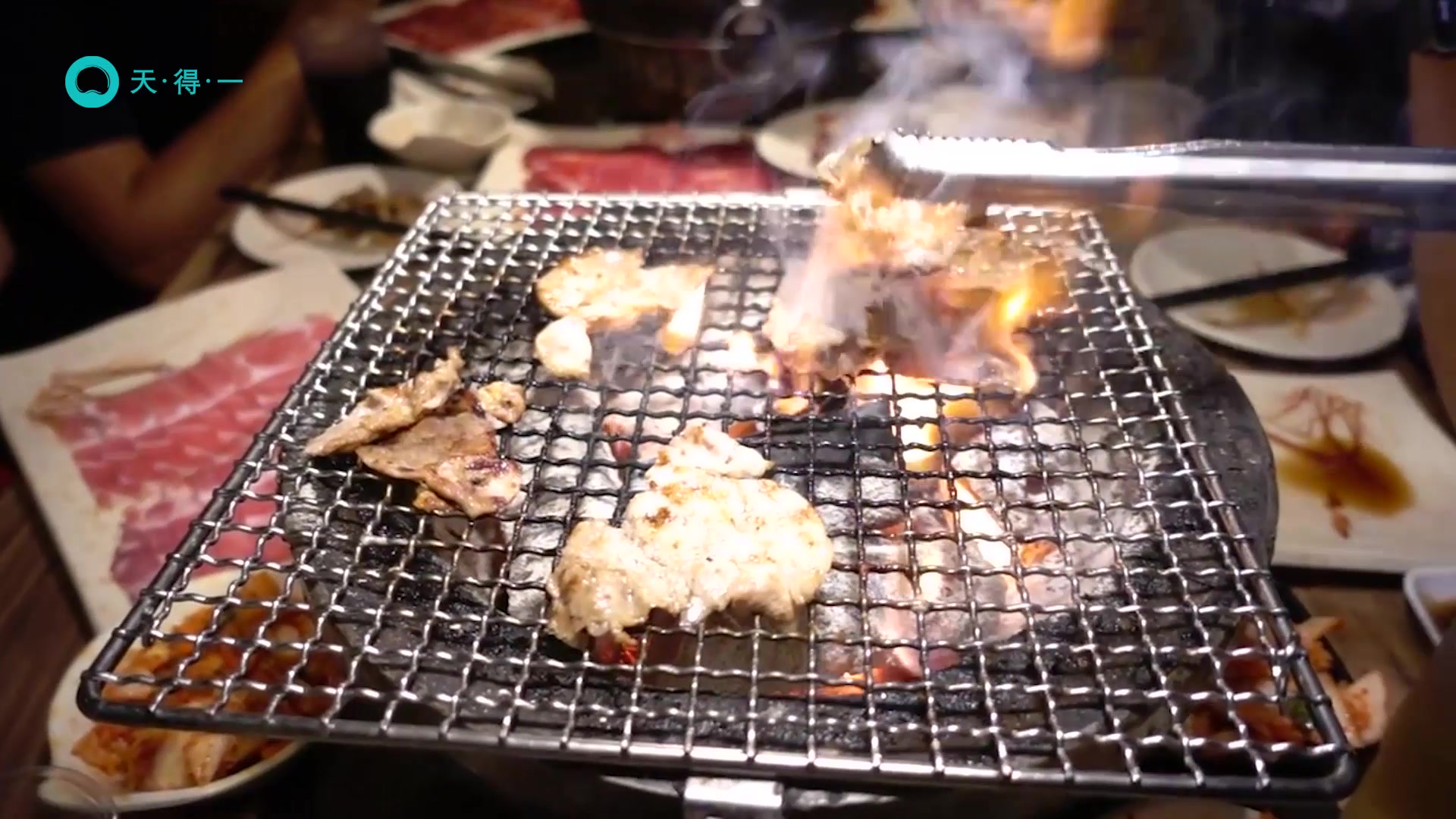 天得一在餐饮油烟治理与监测的解决方案宣传片