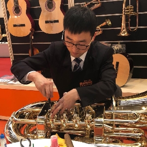 李晓军管乐器维修 