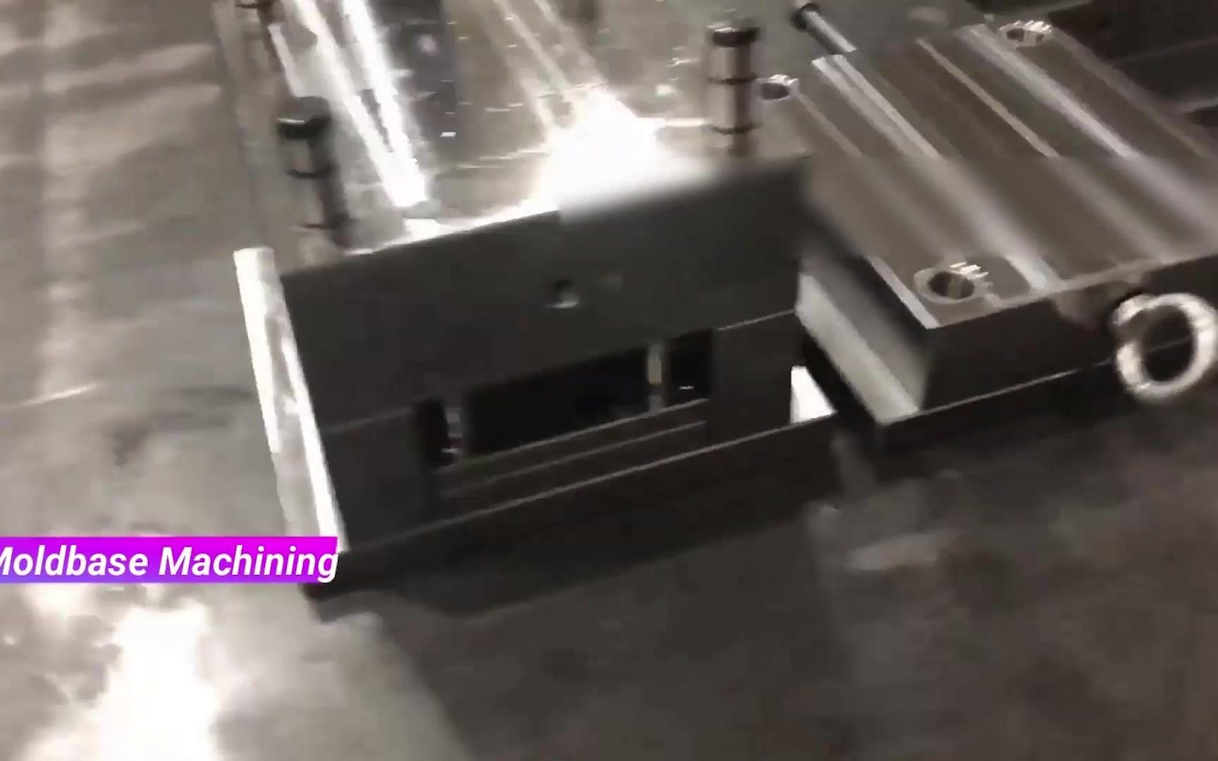 一套模具成型的整个流程,设计,开粗,精加工,打光,对碰,试模,生产