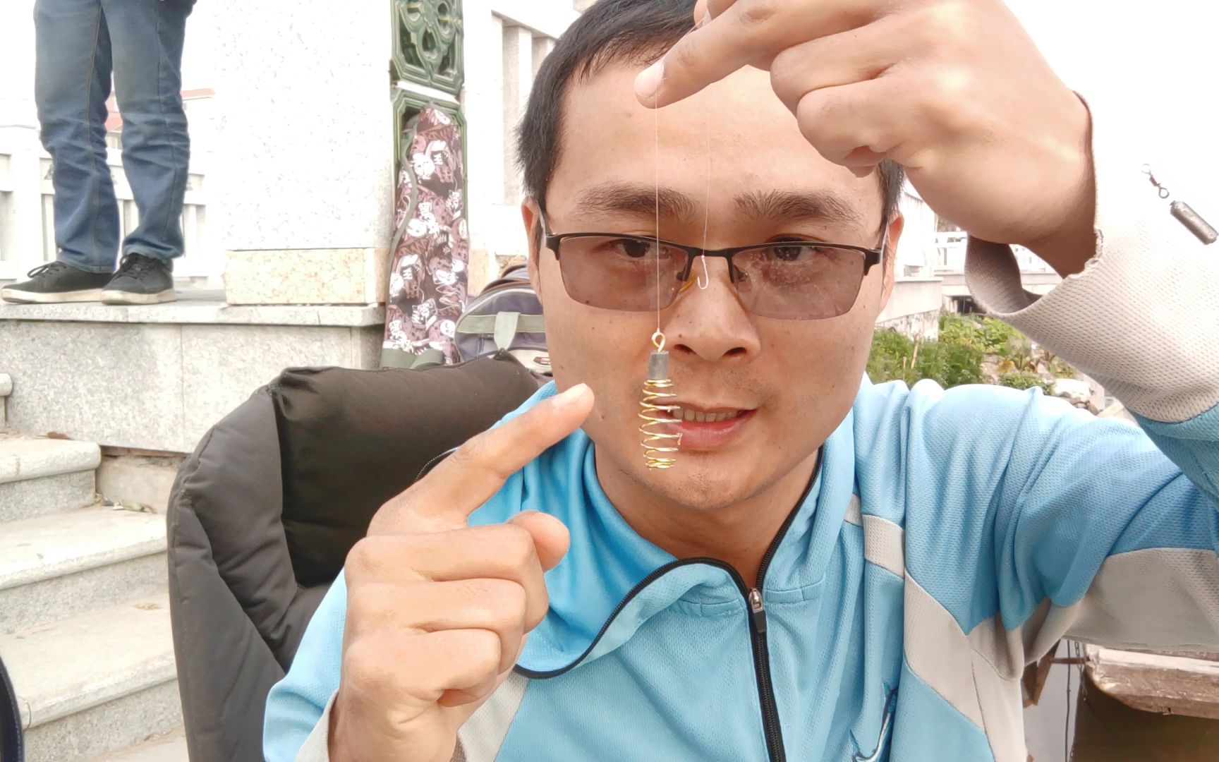 《远投滑漂悬坠钓》弹簧的作用