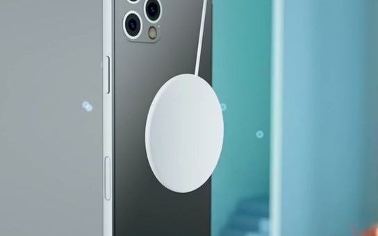 苹果12无线充动画演示