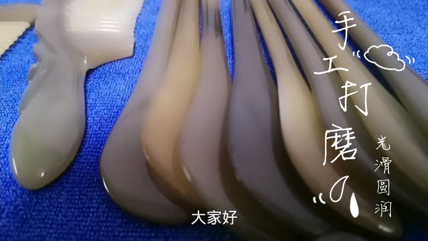 纯手工打磨拨筋棒、牛角梳、刮痧板!看看有没有喜欢的?