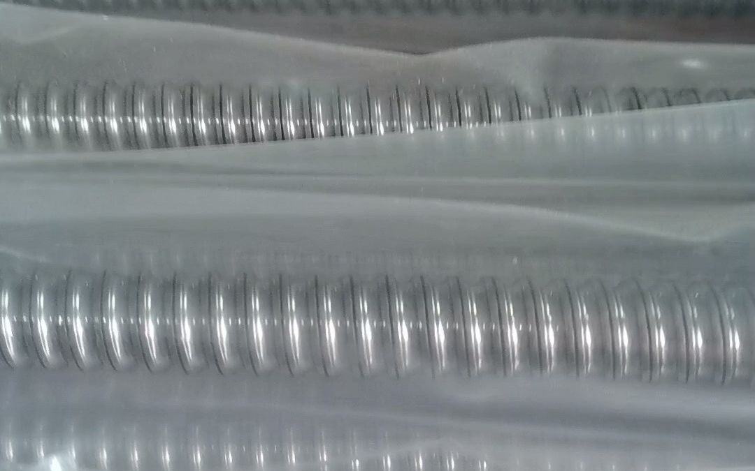 在深圳 这座除了空气不要钱的城市,我们为了让三儿子不做留守儿童,低...