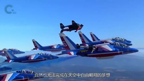 78岁老人造出飞行神器!汽车价格圆飞天梦,网友:大爷太硬核