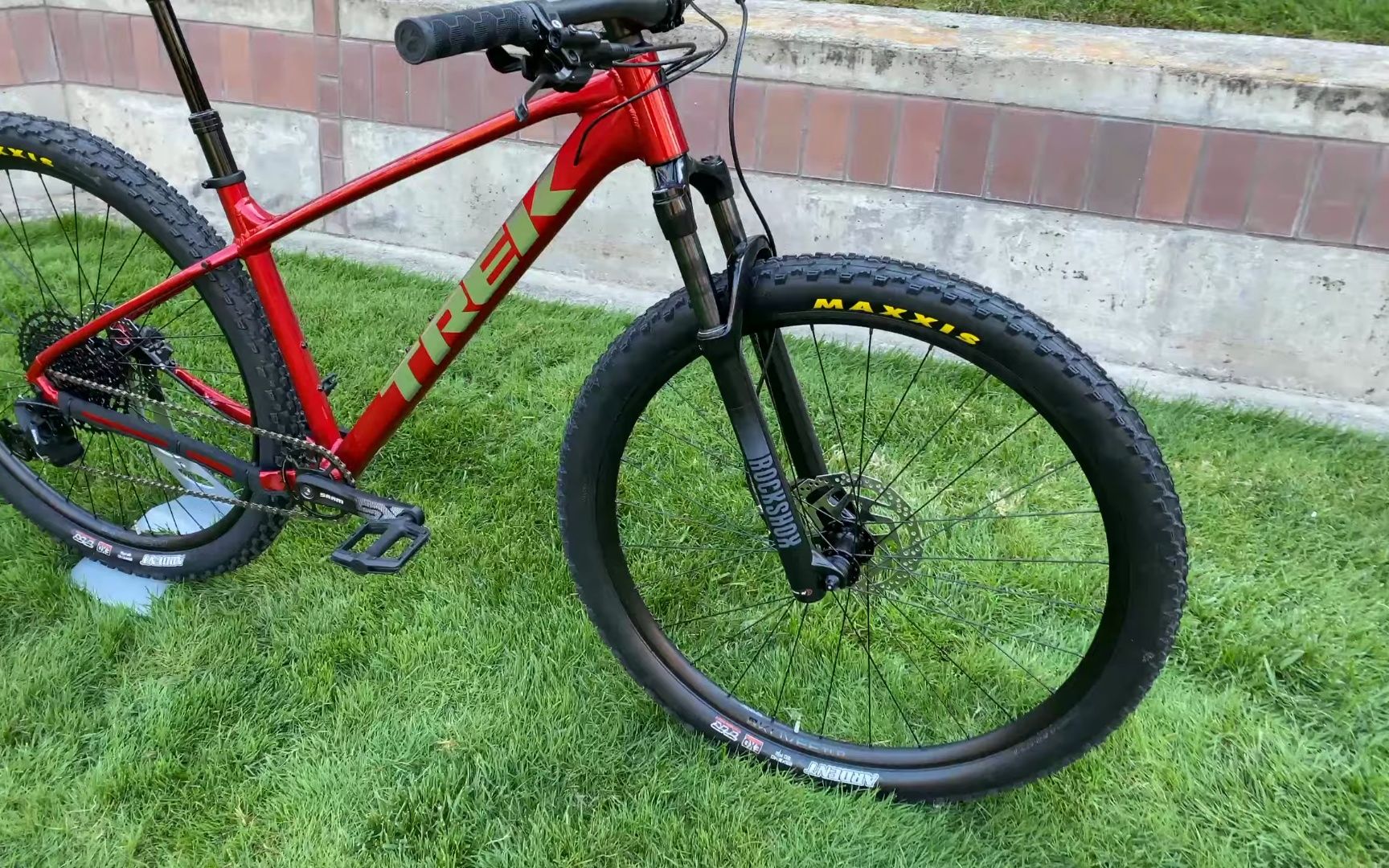 崔克 马林8介绍/2023 Trek Marlin 8 Gen 3