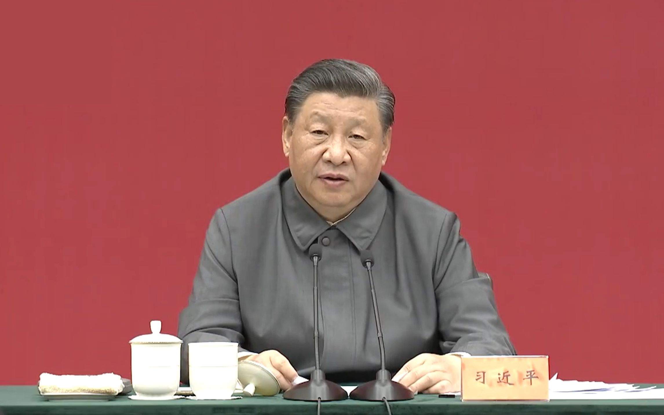 习近平勉励广大青年:在青春的赛道上跑出当代青年的最好成绩