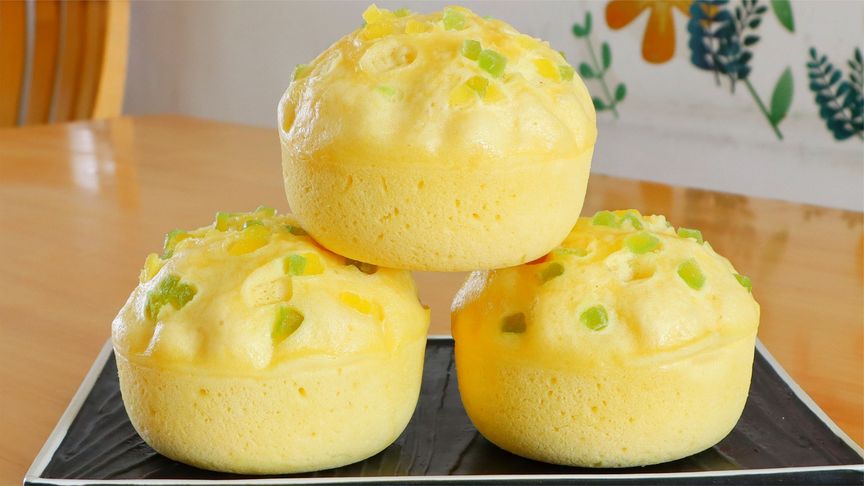 不用打蛋器不用烤箱,教你蛋糕既简单又好吃的做法,暄软香甜