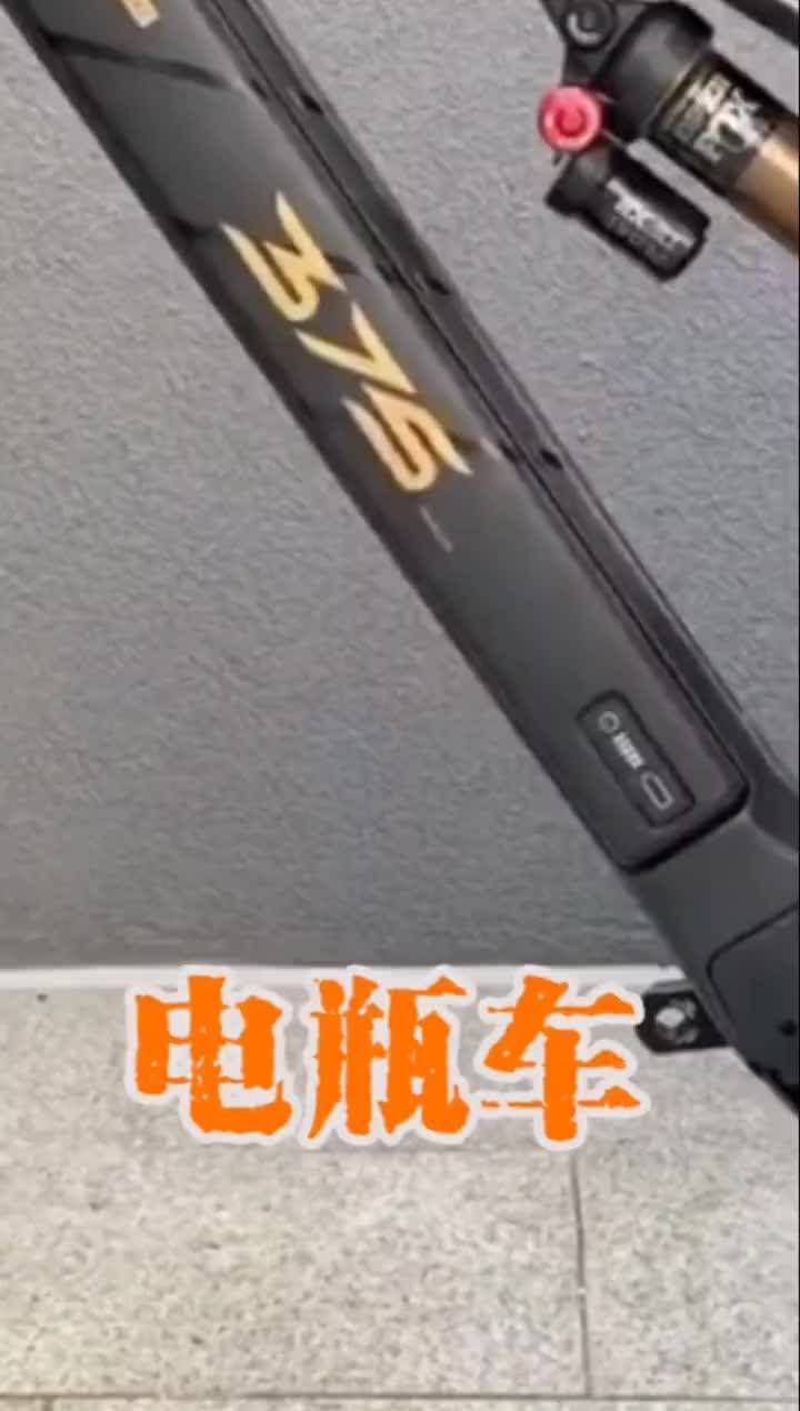 电瓶车#电瓶#电瓶车#自行车