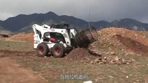 国外发明滚筒捡石机,工作原理如同洗衣机,所到之处石块全无