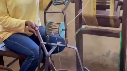 提取蚕丝的过程真是费劲,还是第一次见,真是长见识了!