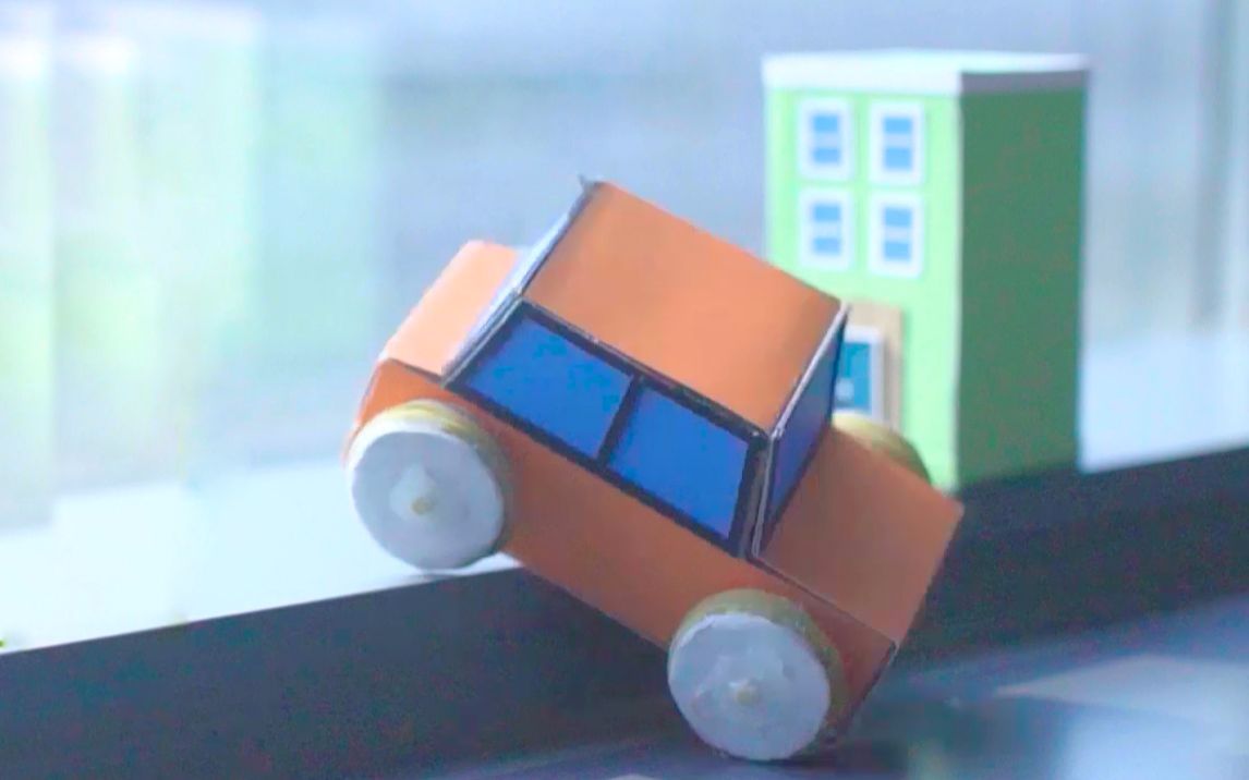 自制橡皮筋动力车,试图给仙女同桌传情书,三八线惨遭翻车。