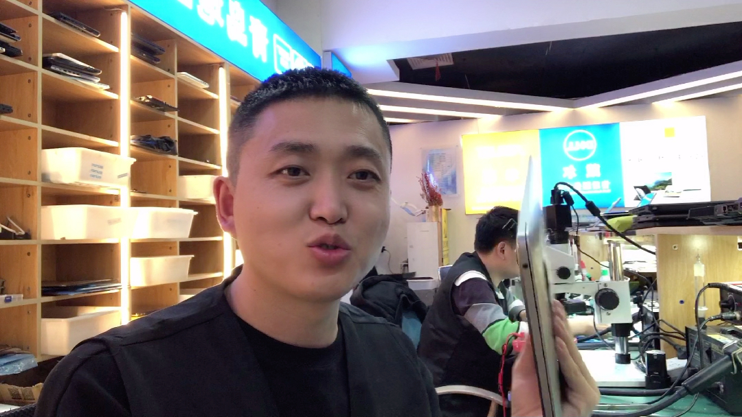 苹果笔记本该如何升级内存硬盘!