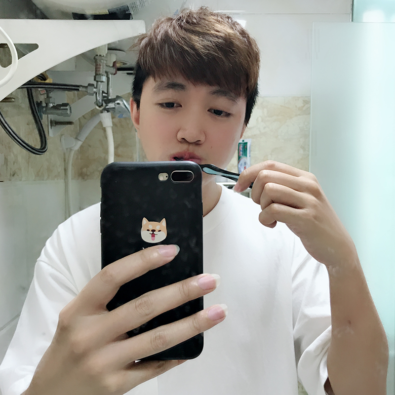 冰镇俗人的日常 