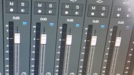 一款Studio One6版本直播机架,带全套效果插件,满足你直播所有的需求...