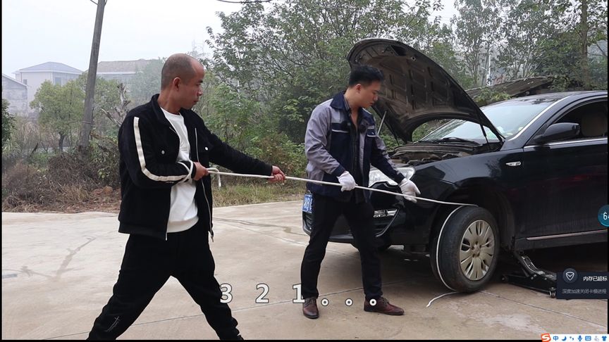 所有的汽车抖可以推车的方式憋档启动?启动的原理是什么?