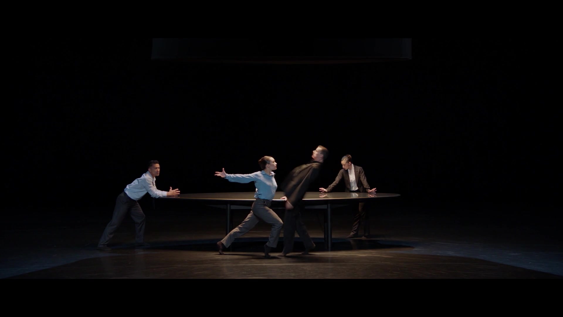 【荷兰舞蹈剧场】NDT1 - The Statement - Crystal Pite