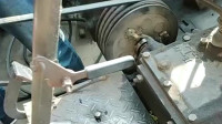 正确调整离合器是这样的,来看看山东师傅的这个办法,你们以前是不是...
