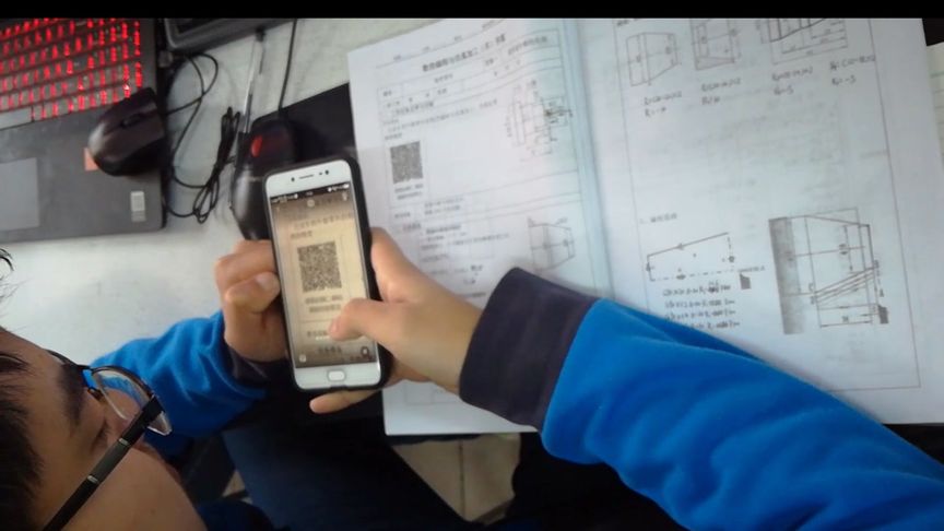 数控编程该怎么学?我的方法是这样的,让学生自己去学,你只答疑