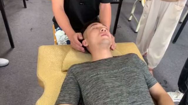 中医推拿手法视频